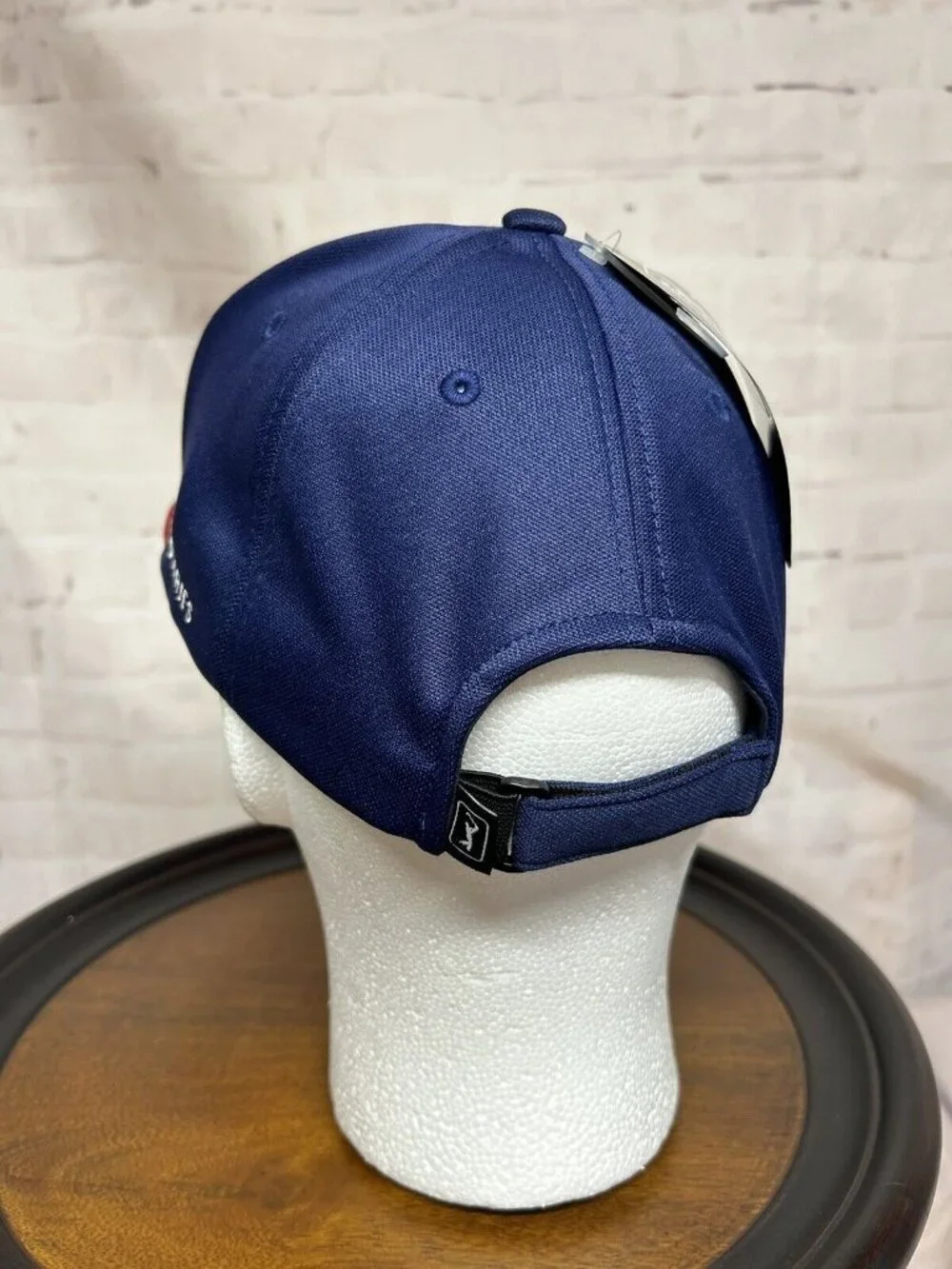 PGA Tour | Accessories | Pga Tour Pro Series Golf Hat Cap Red White ...